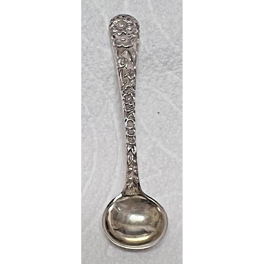 Repousse Sterling KIRK STIEFF Salt Spoon 2 3/8 Inch No Monogram - Etsy