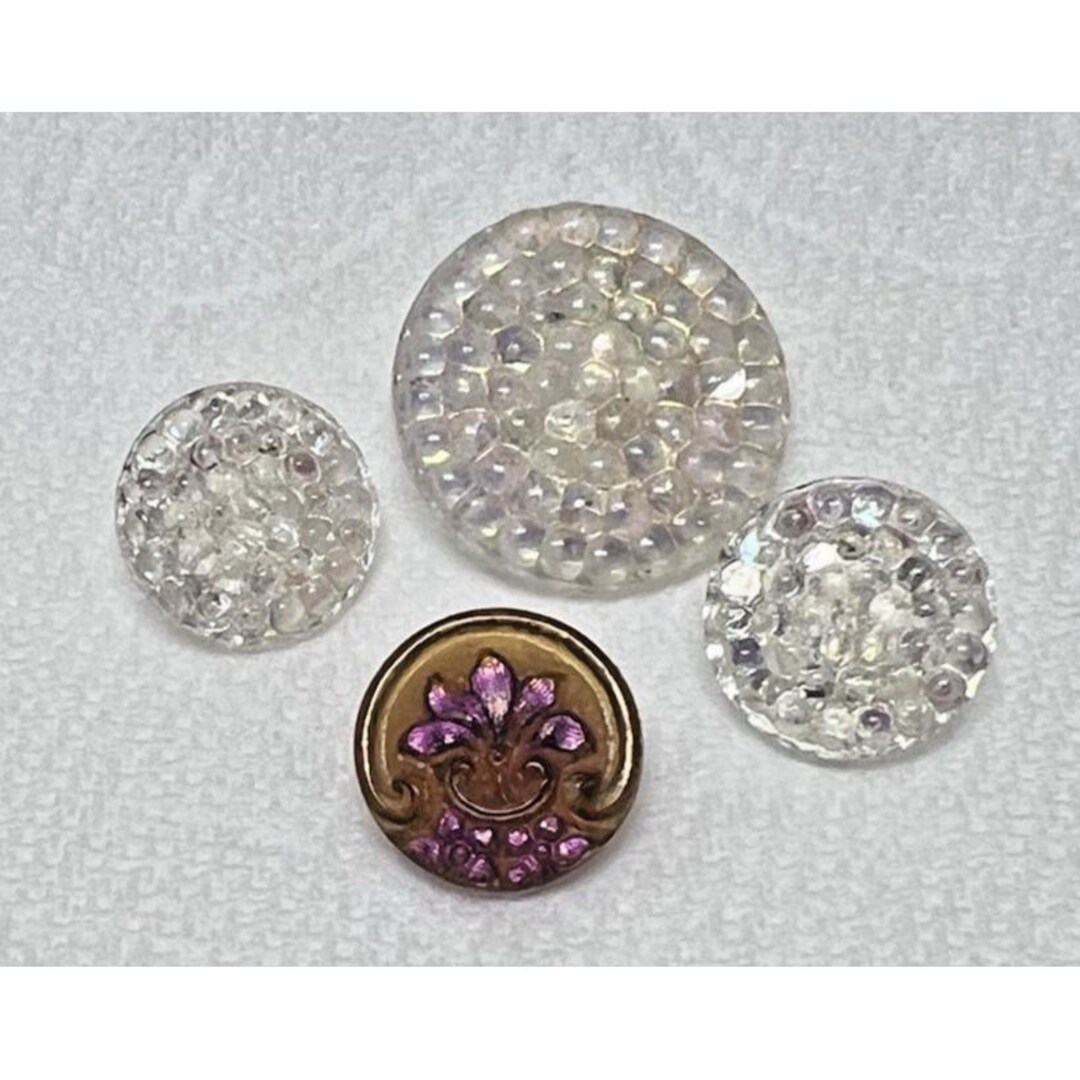 4 Vintage Carnival Glass Style Buttons 5/8 - 7/8 Inch - Etsy