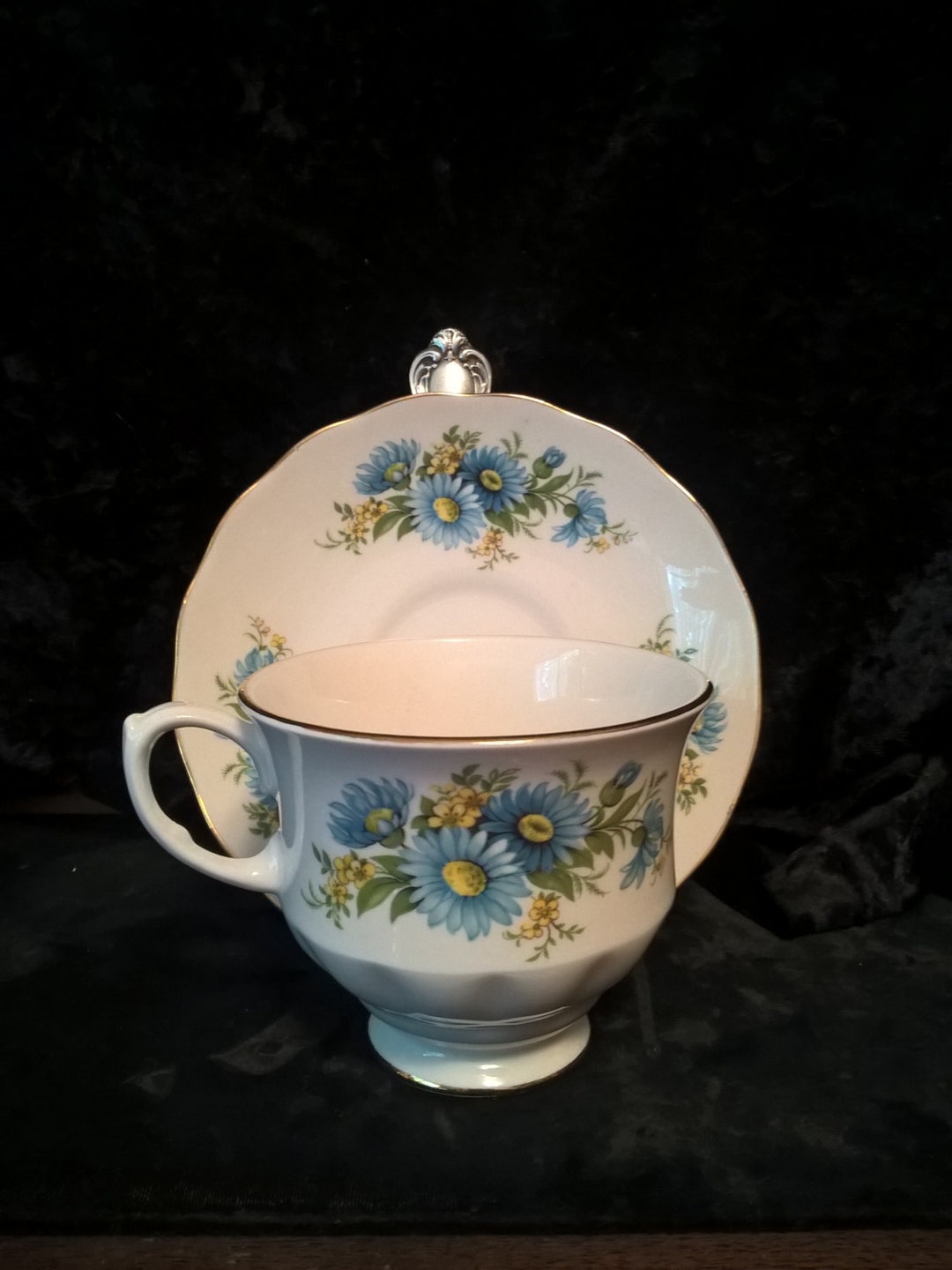 Queen Anne Cup & Saucer Blue Straw Flowers and Yellow Buttercups - Etsy