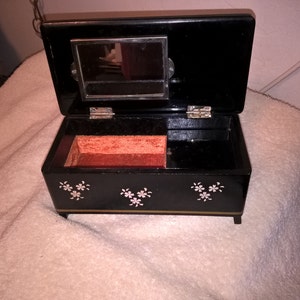 Black Lacquer Music Box - Etsy