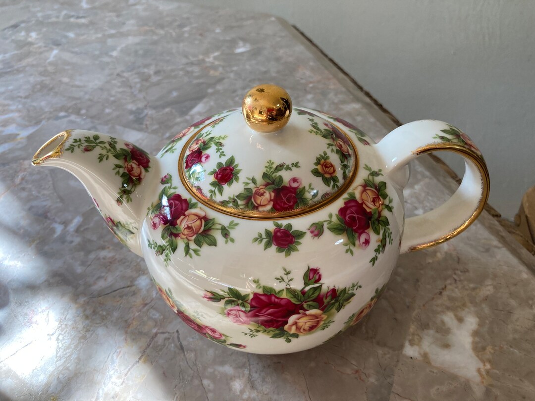 Royal Albert Old Country Roses Teapot - Etsy