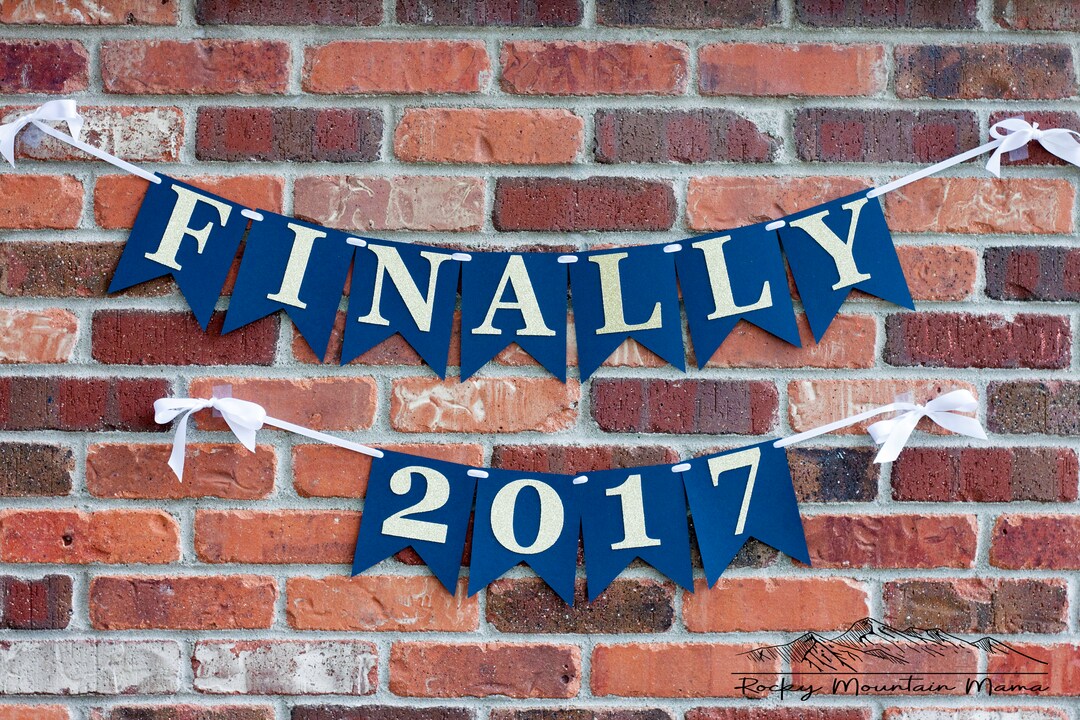 High School Graduation Banner, Custom Class of 2024 Banner - Etsy