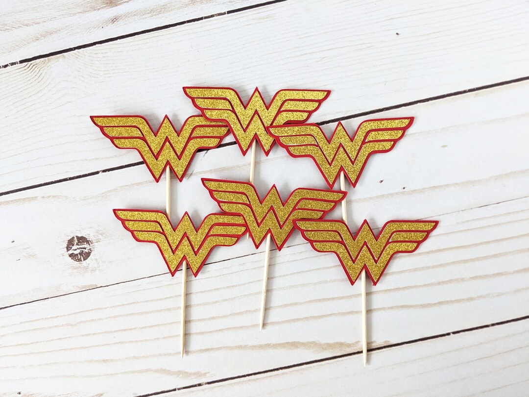 Wonder Woman Cupcake Topper Set of 12 - Etsy