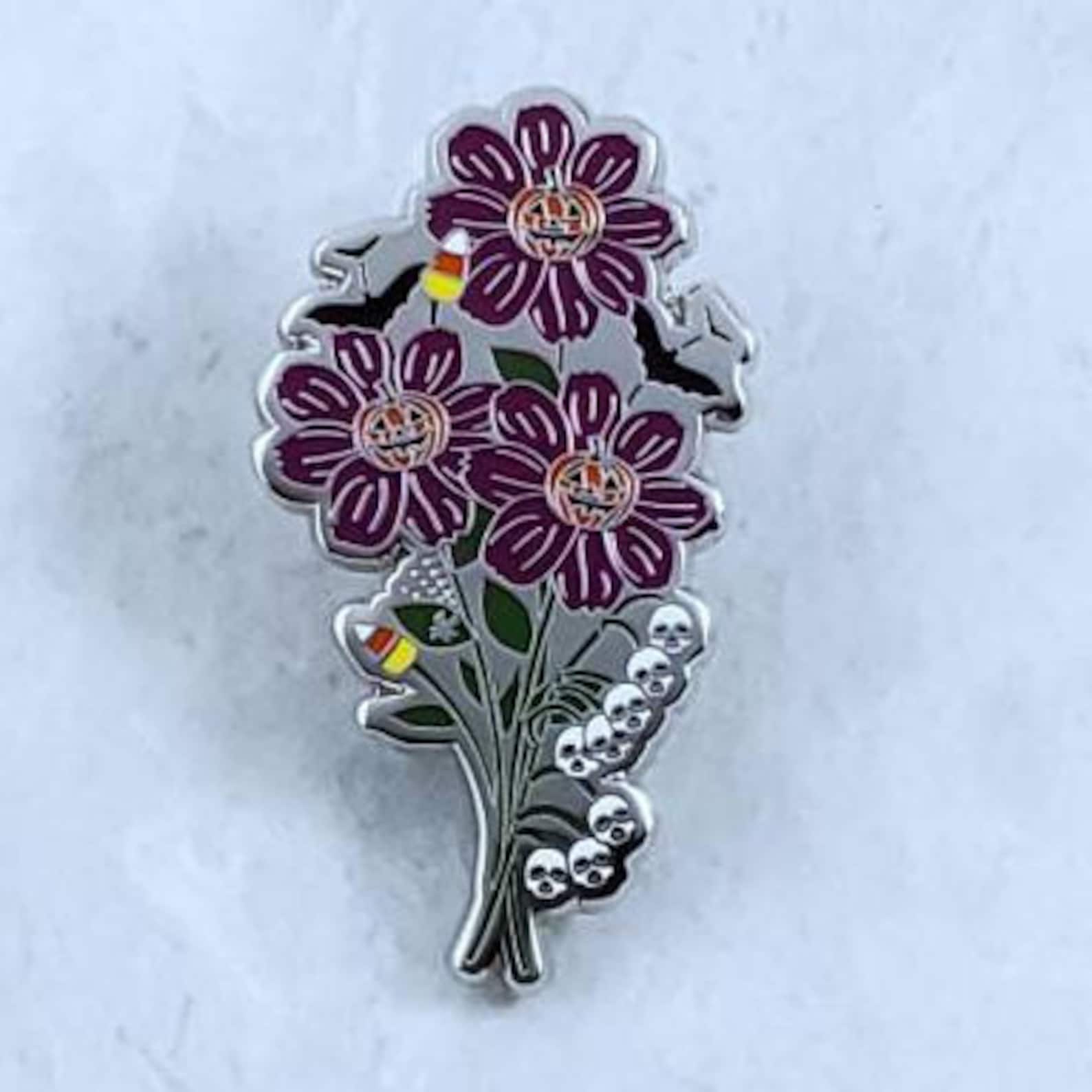 HALLOWEEN PIN, Spooky Pin, Jackolantern Pin, Garden Witch Pin, Witch ...