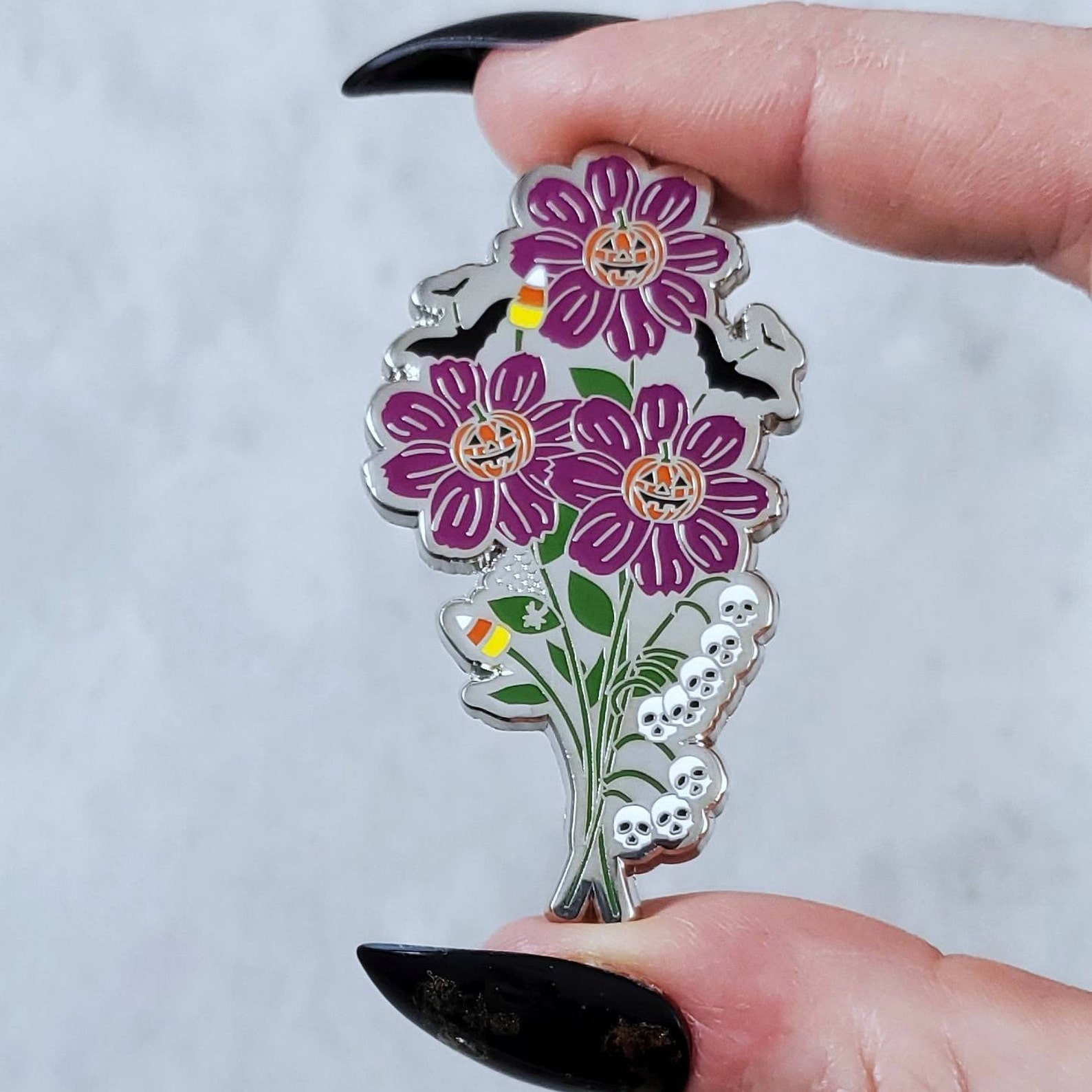 HALLOWEEN PIN, Spooky Pin, Jackolantern Pin, Garden Witch Pin, Witch ...