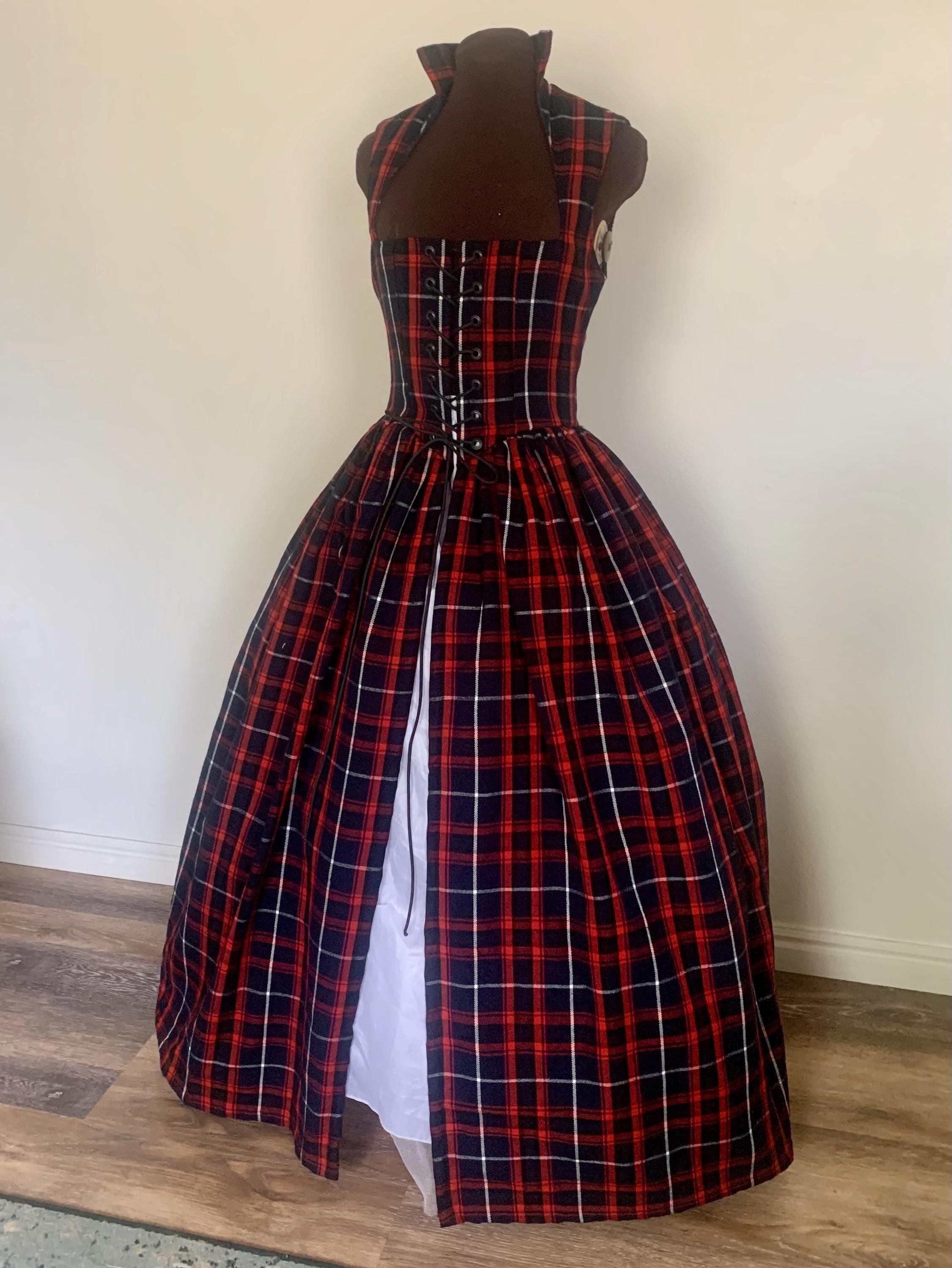 Gaelic Fire Tartan Plaid Renaissance Celtic Irish Scottish Renaissance ...