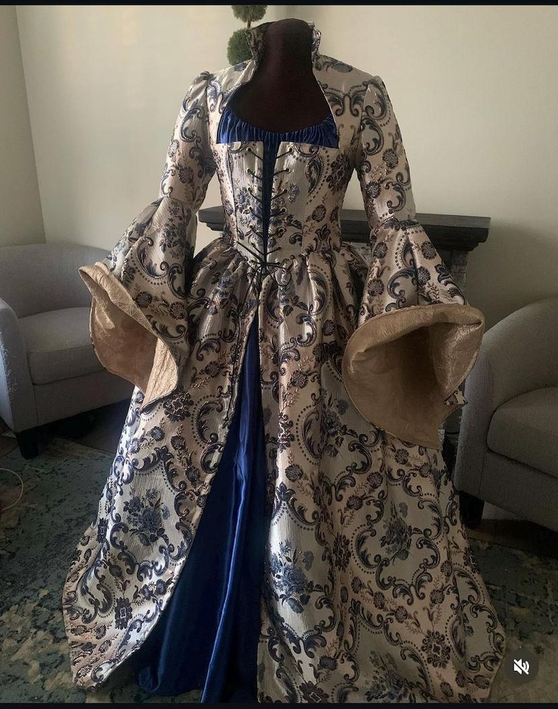 Pale Gold and Royal Blue Fantasy Renaissance Over Gown Dress Sleeves ...