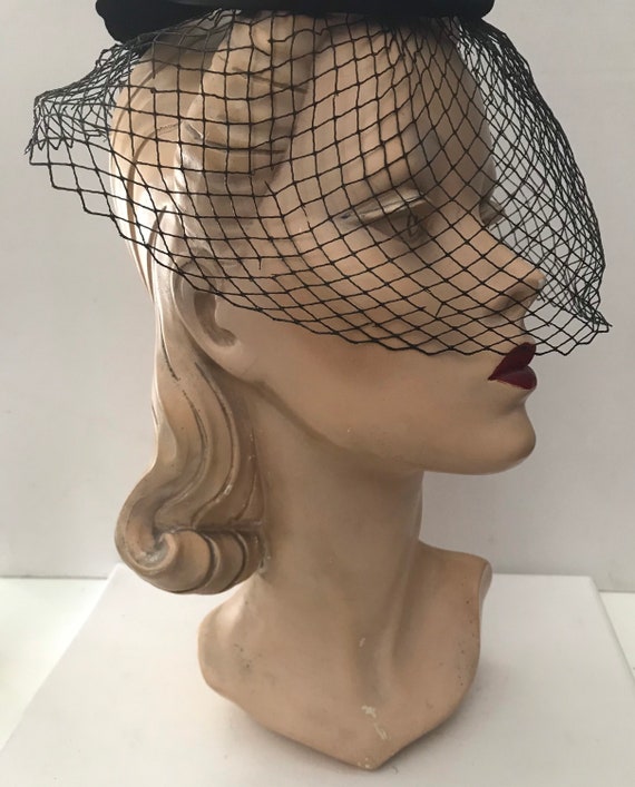 vintage 1950s veiled hat - Gem