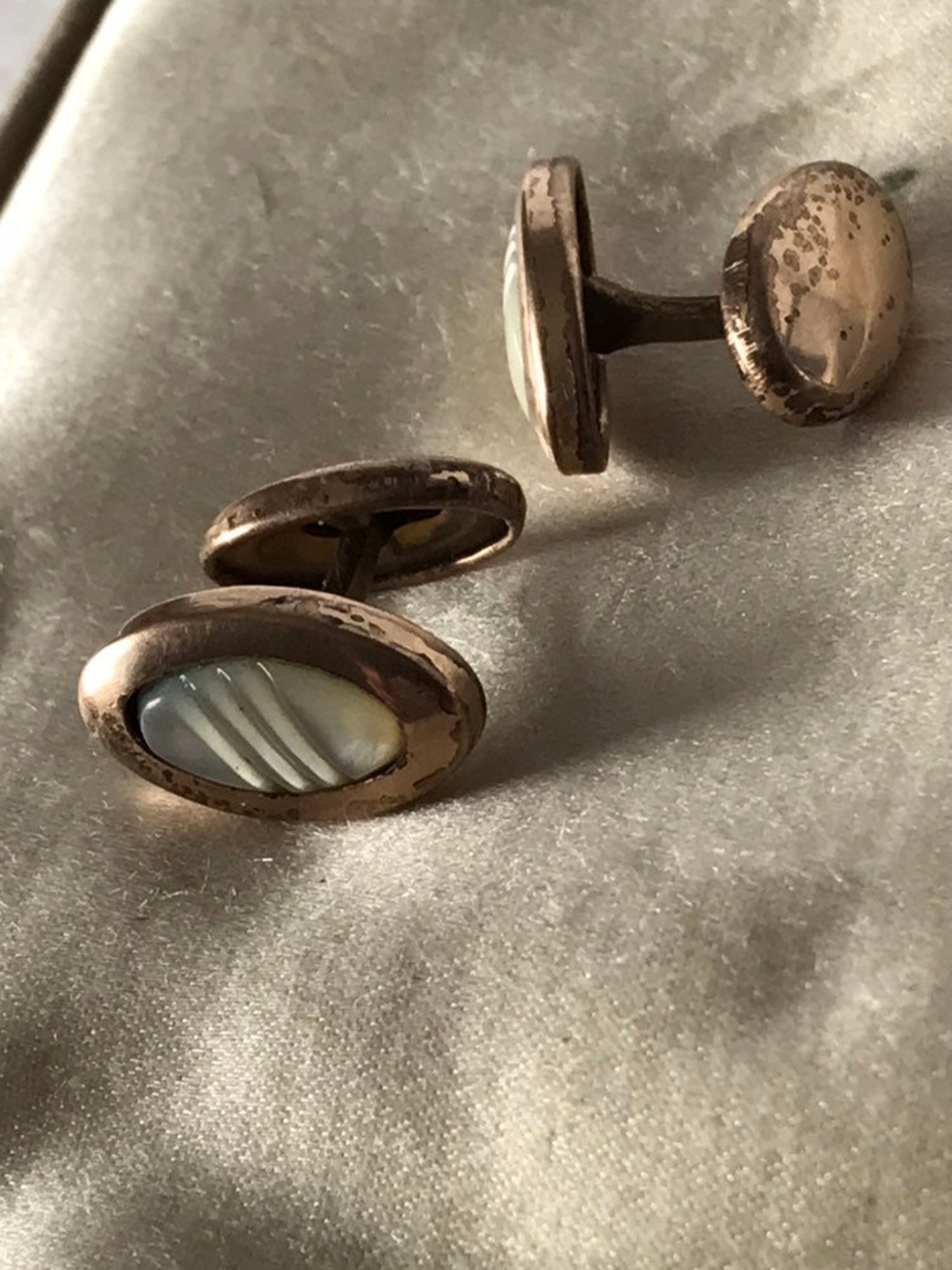 Vintage Cufflinks / Early to Mid 1900's Mother of Pearl and Gold Tone ...