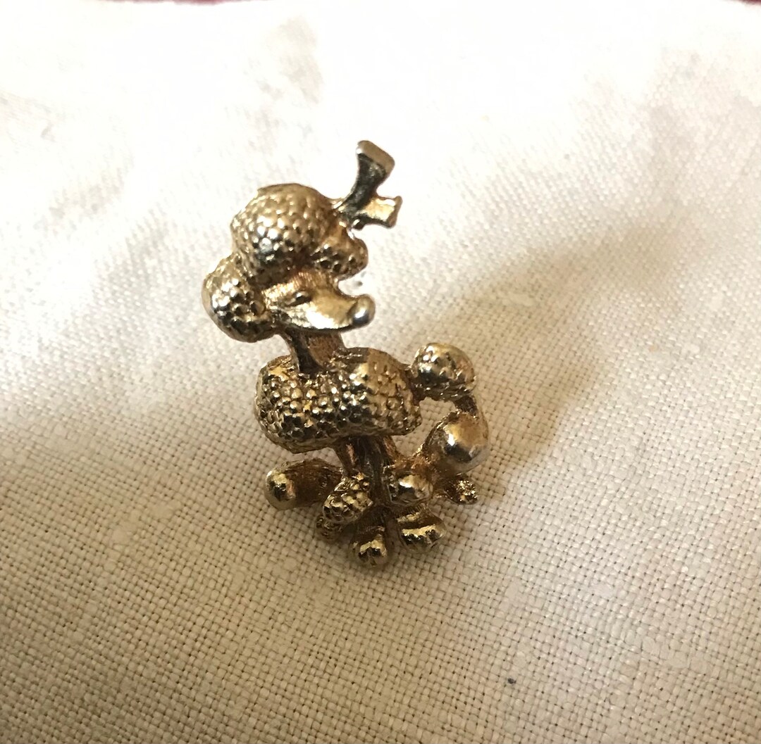 Vintage Poodle Dog Pin • Collectible Poodle Pin • Dog Breeder Jewelry ...