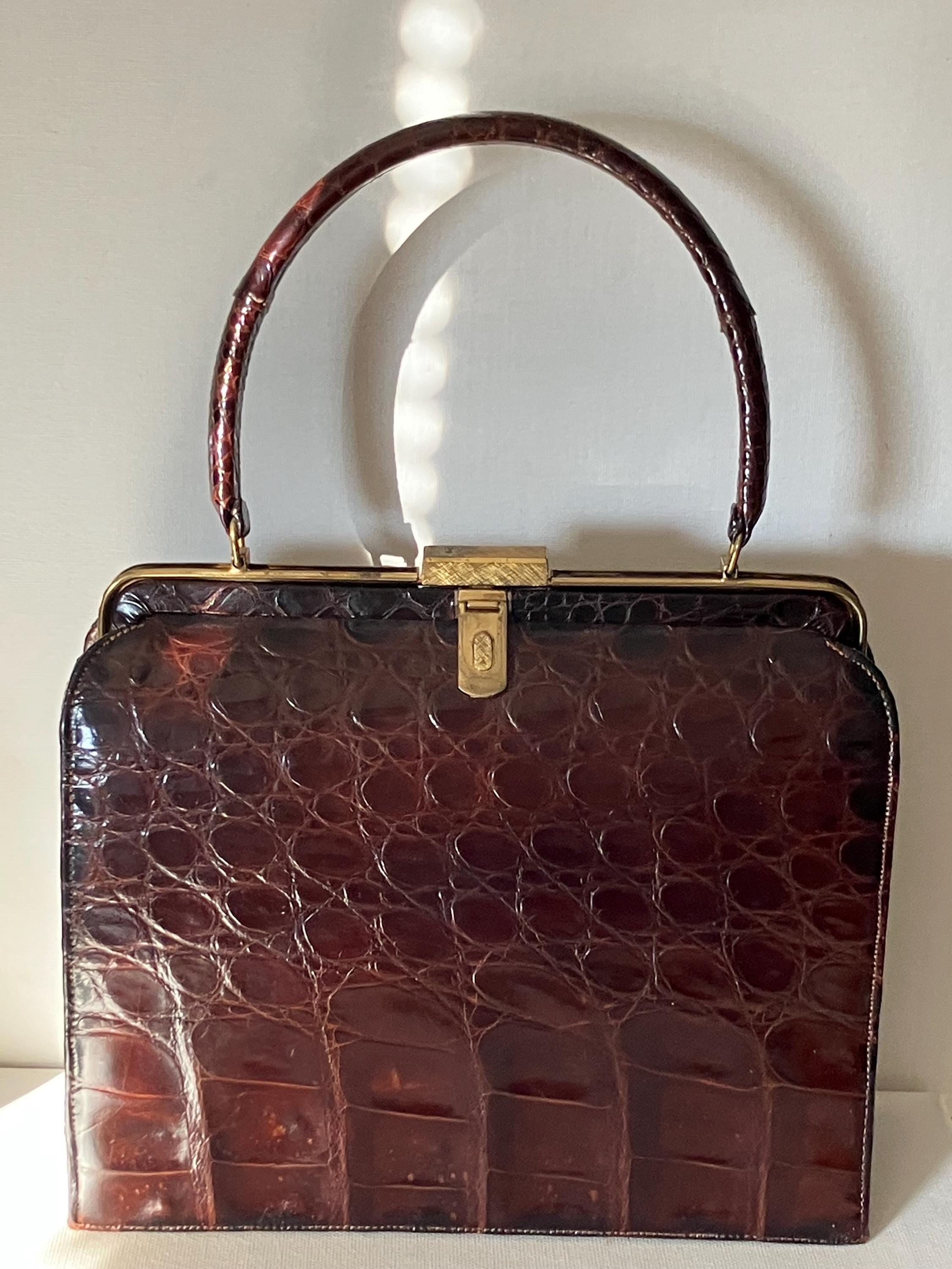 Top Handle Alligator Purse•1950’s Authentic Alligator Handbag• Women’s ...