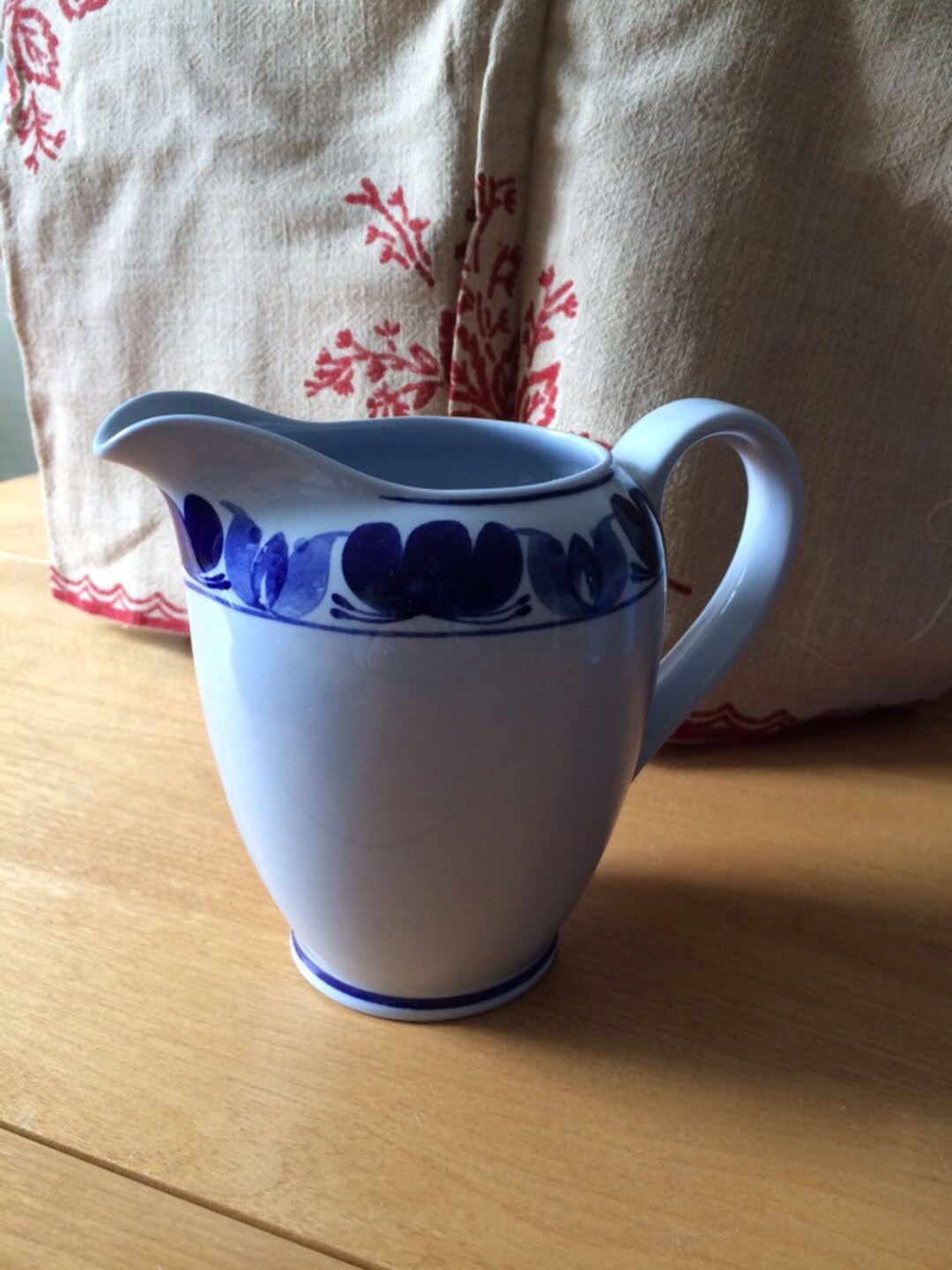 Finland Pottery Creamer / Arabia Signed SK / Hand Painted Made in ...