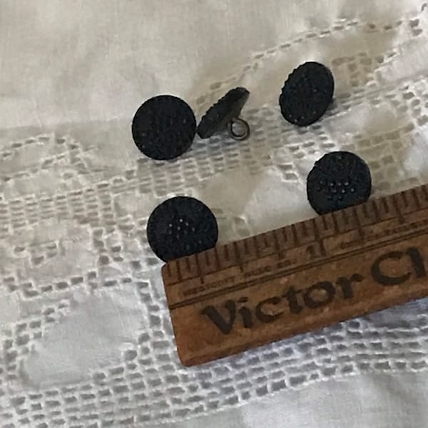 Antique Buttons - Etsy