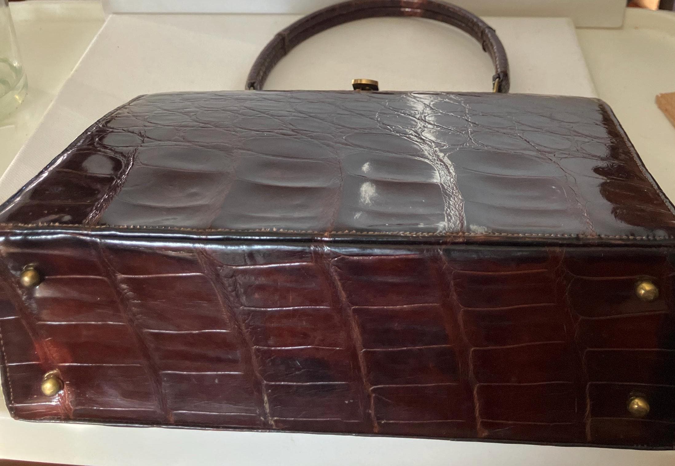 Top Handle Alligator Purse•1950’s Authentic Alligator Handbag• Women’s ...