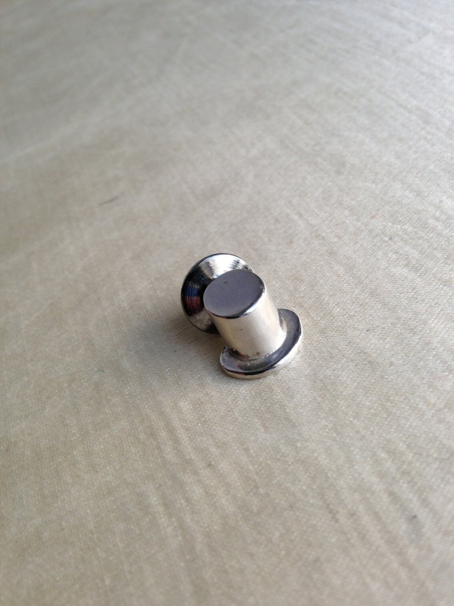 Vintage Men's Tie Tack / Top Hat Tie Tac / 1950's - Etsy