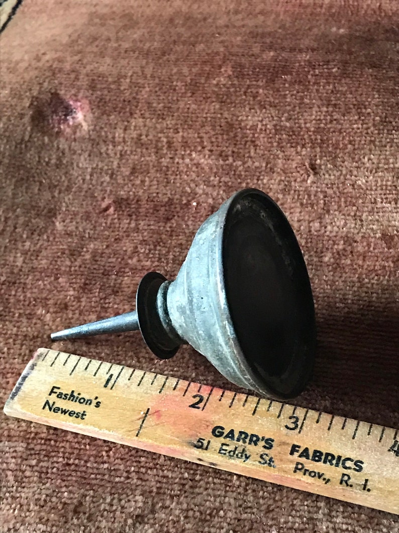 Antique Oiling Can / Teeny Tiny Oiling Can / Machine Parts - Etsy