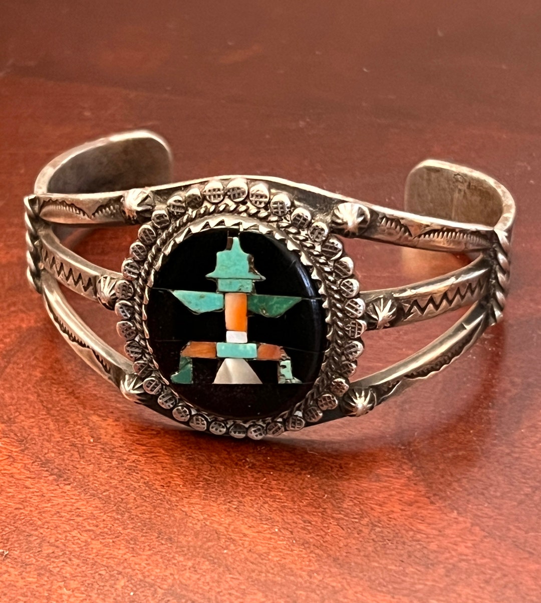 Zuni Knifewing Inlay Bracelet by John Gordon Leek (1900-1970) Size 6 5/ ...