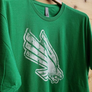 University of North Texas Mean Green Diving Eagle Logo Unisex T-shirt ...