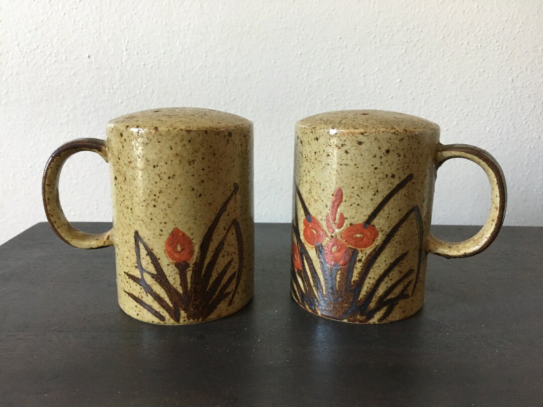 Vintage 1970s Salt Pepper Shakers Floral Large Handle Kitchen Home ...