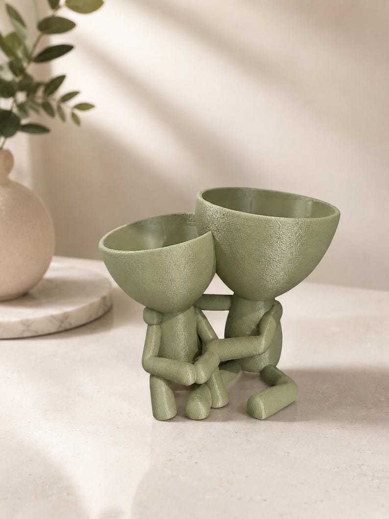 Hugging Couple Planter Pot | 3D Printed Succulent Planter | Modern Home ...