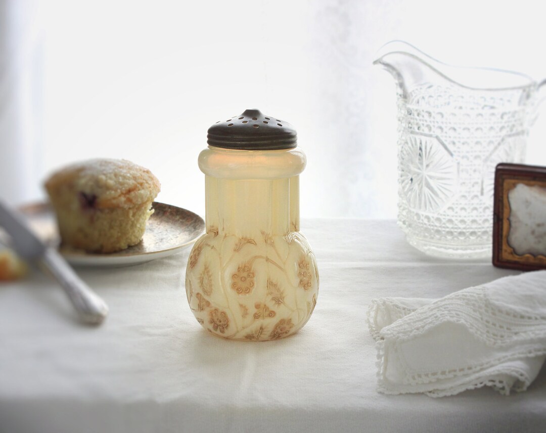 Findlay Onyx Victorian Muffineer or Sugar Shaker, Very Rare - Etsy