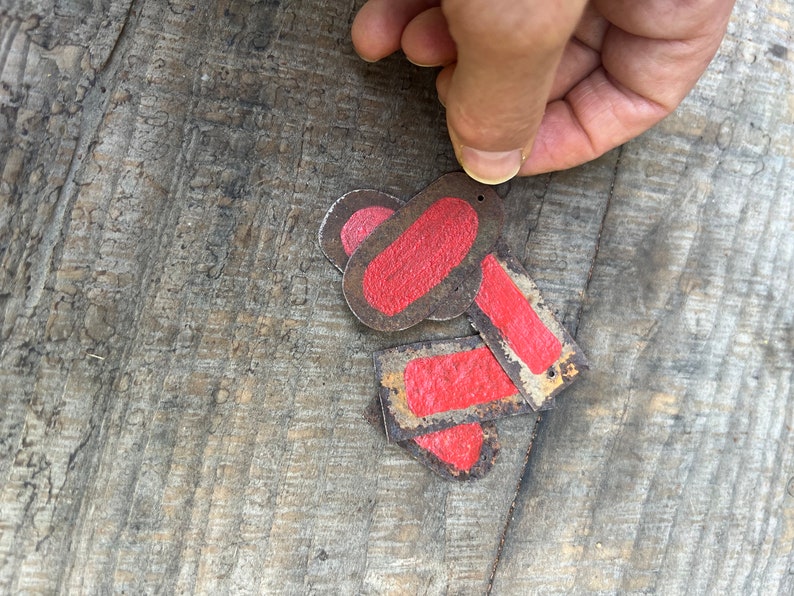 Painted Rusty Red Metal Pieces, Assemblage Art Supply, Rusted Metal Art ...