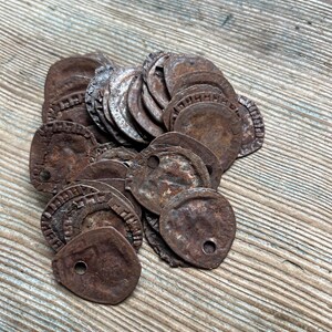 Ten Hammered Rusty Bottle Caps, Bottle Caps With Holes, , Rusty Caps ...