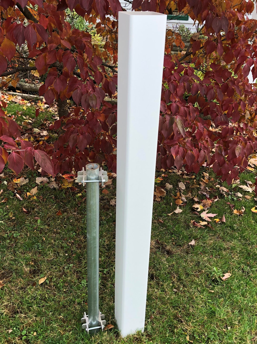Poste de PVC blanco de 4 x 4 x 46 y tubo de acero. Kit de inicio: poste ...