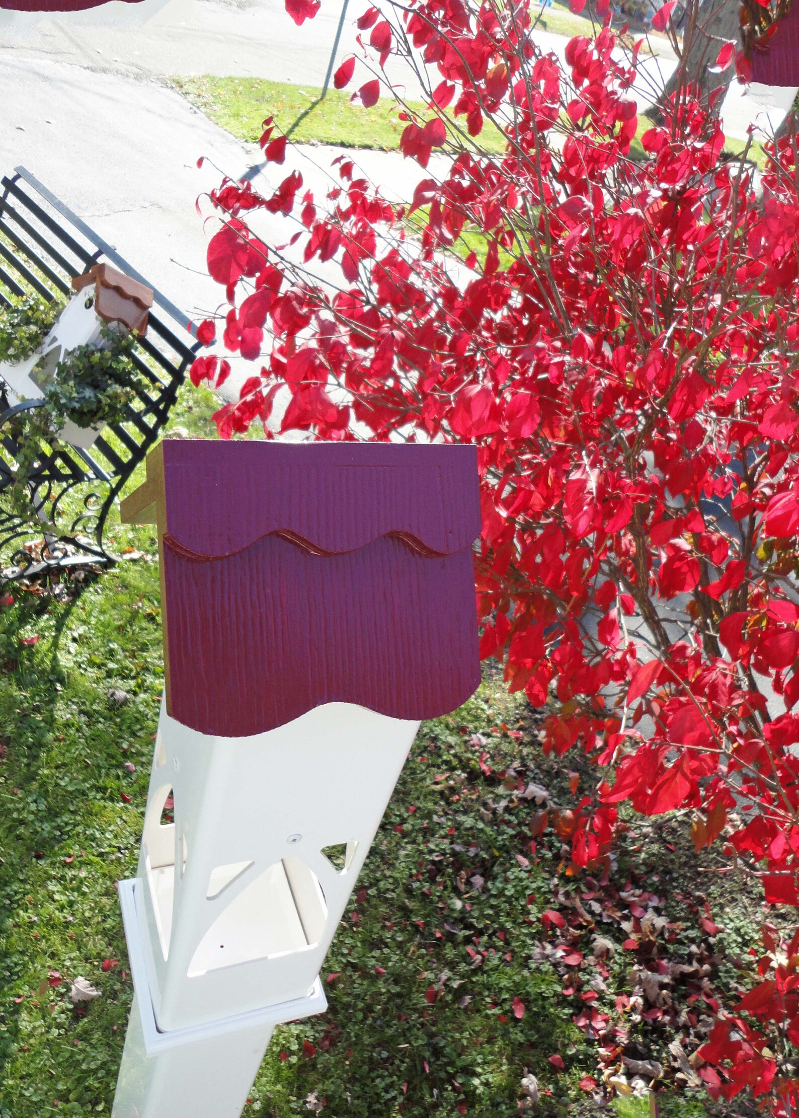 Combination 4x4 All Vinyl Post Mount Bird House and Feeder, Outdoor ...