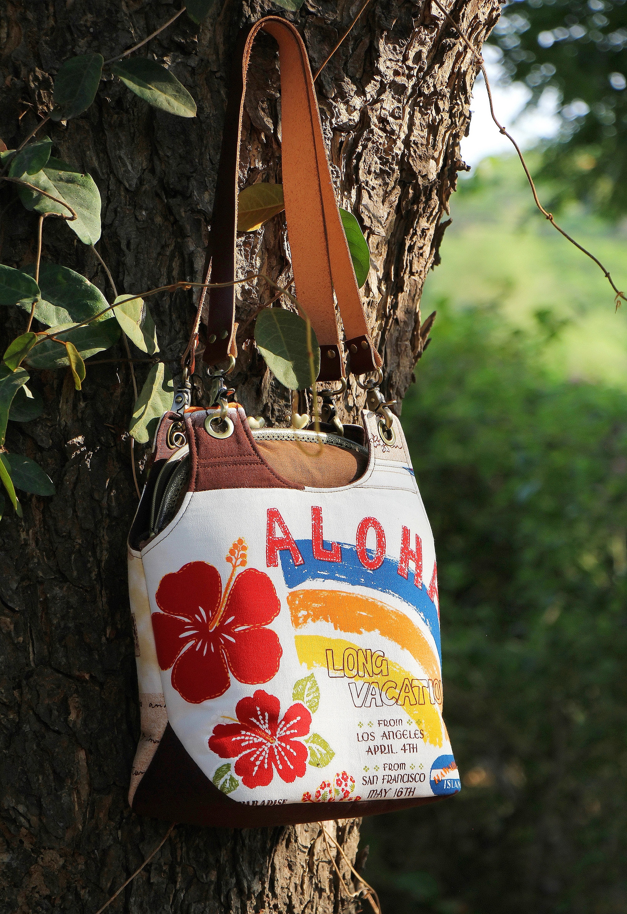 Kiss Lock Shoulder Bag: Hawaiian Aloha Print, Metal Frame - Etsy