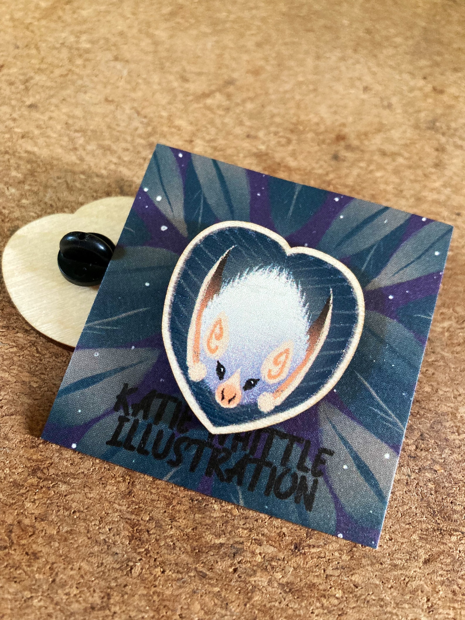 Honduran White Bat Pin- 30mm Wooden Pin Badge With Rubber Clutch, Bat ...