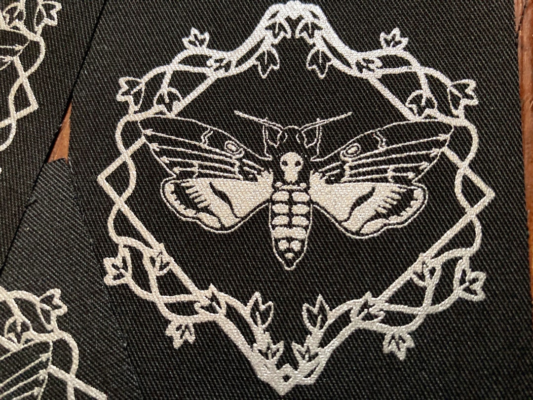 Deaths Head Hawkmoth- Silver Screen Print Fabric Patch 8x8cm- Goth ...