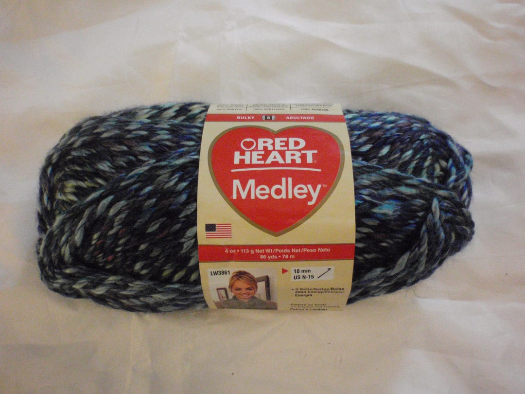 Discontinued Red Heart Medley -#5 Bulky, Acrylic -energy- Full ...
