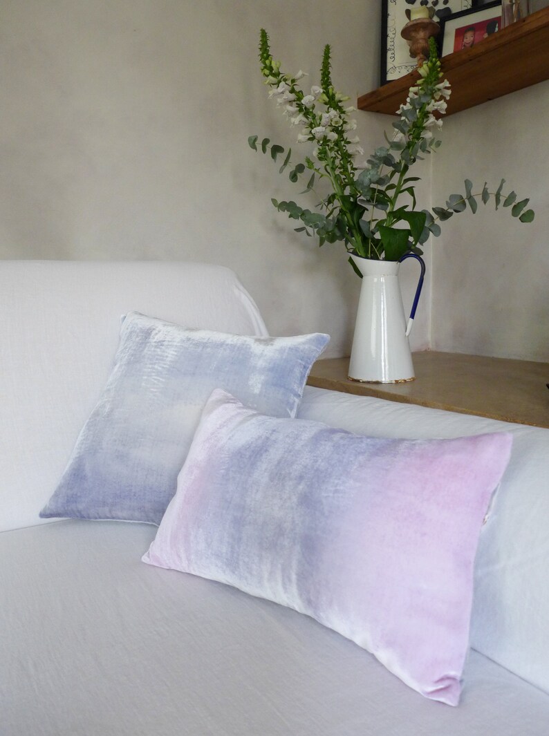 Grey/blue Soft Cloud/eggshell Velvet Pillow Cover, Hand-painted, 45cm ...