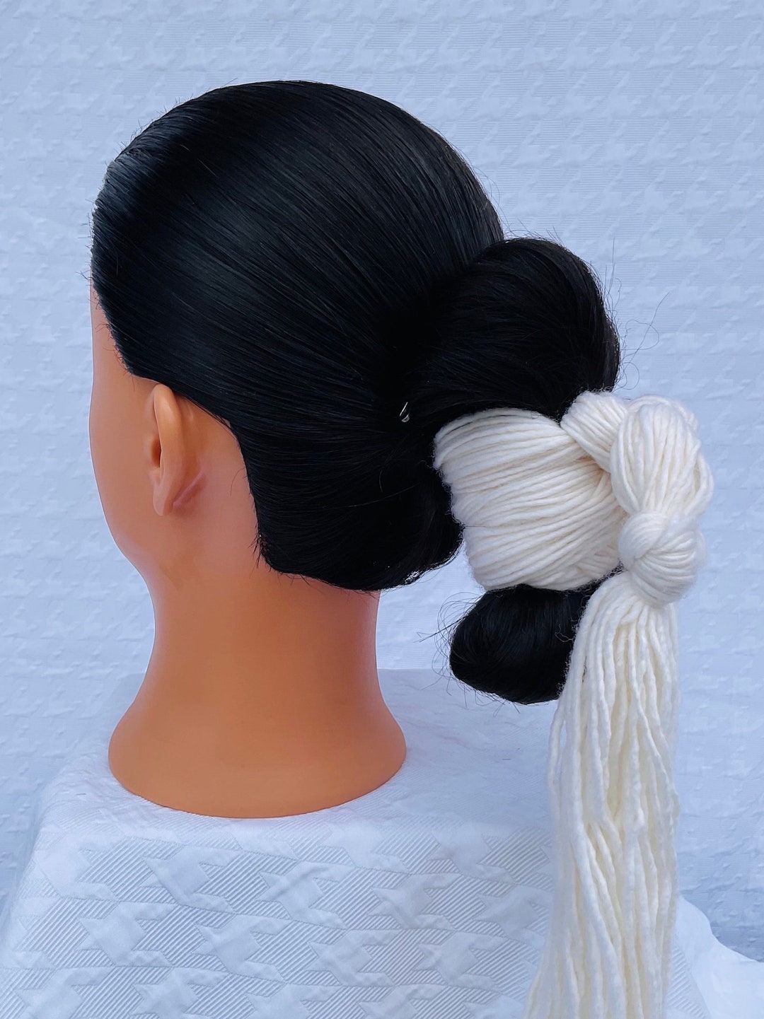 Wool-adult Asdzáán Traditional Diné Tsiiyéél Tie - Etsy