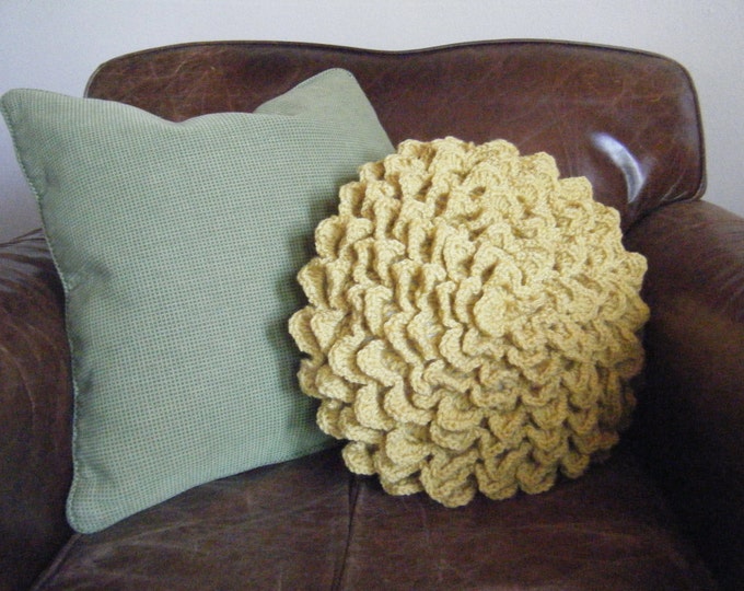 DIY Crochet Pattern: Flower Pillow, Round Pillow Cover, Shabby Chic ...