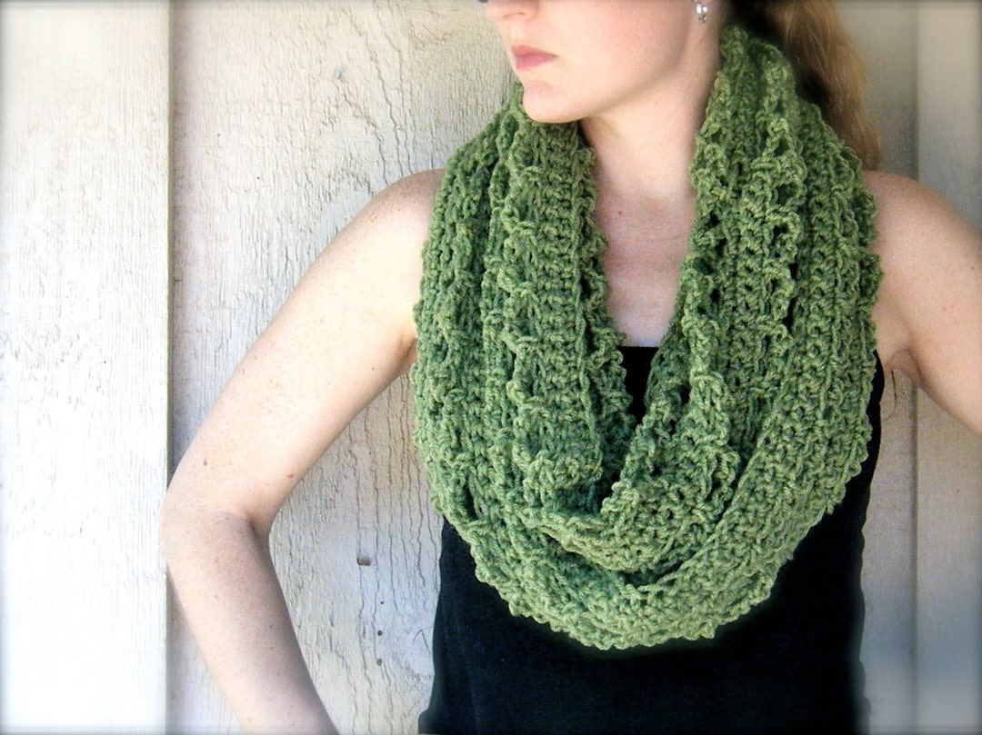 PATTERN: 4 Ways to Wear It, Hoja Cowl, Easy Crochet PDF, Infinity ...