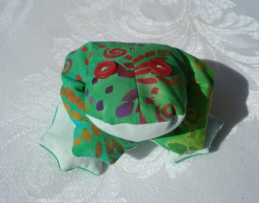 Green Batik Beanbag Frog, Stress Relief Toy, Kissable Frog, Funny Gift ...