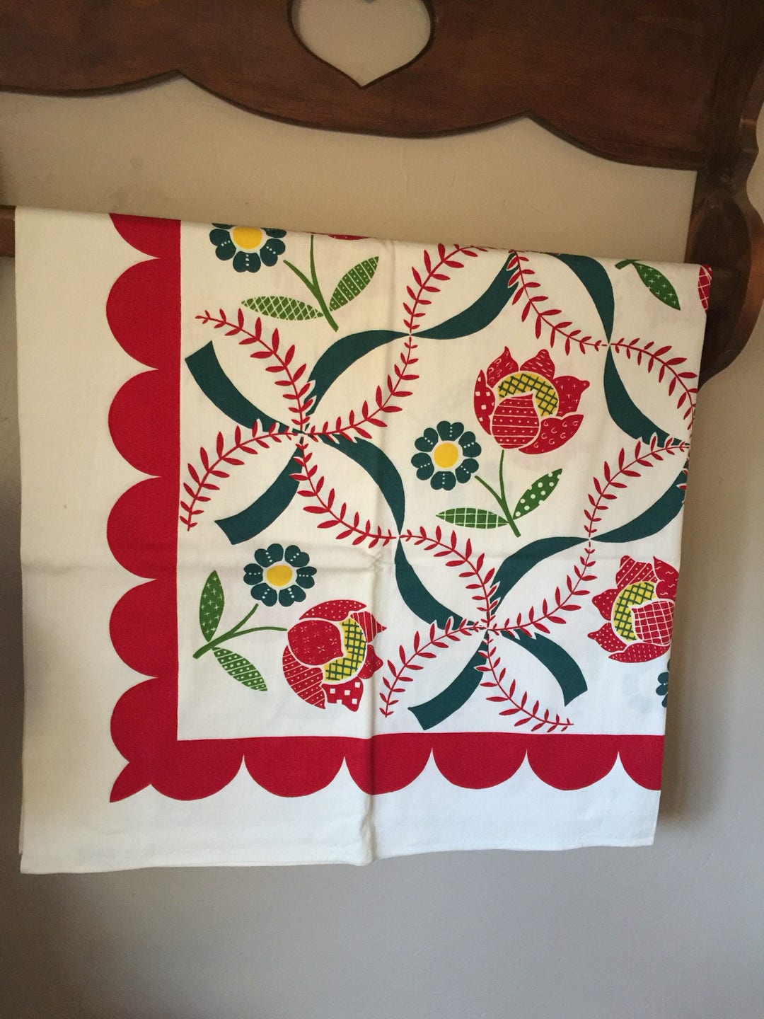 Vintage SIMTEX US Made Tablecloth With Dutch Tulips (48 by 50 Inches ...