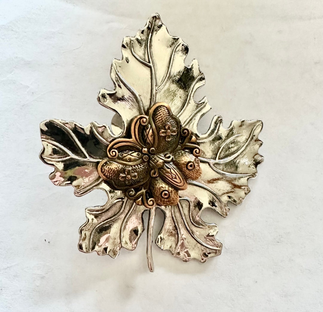 Vintage JOHN HARDY for Neiman Marcus Leaf With Butterfly Dress Clip or ...
