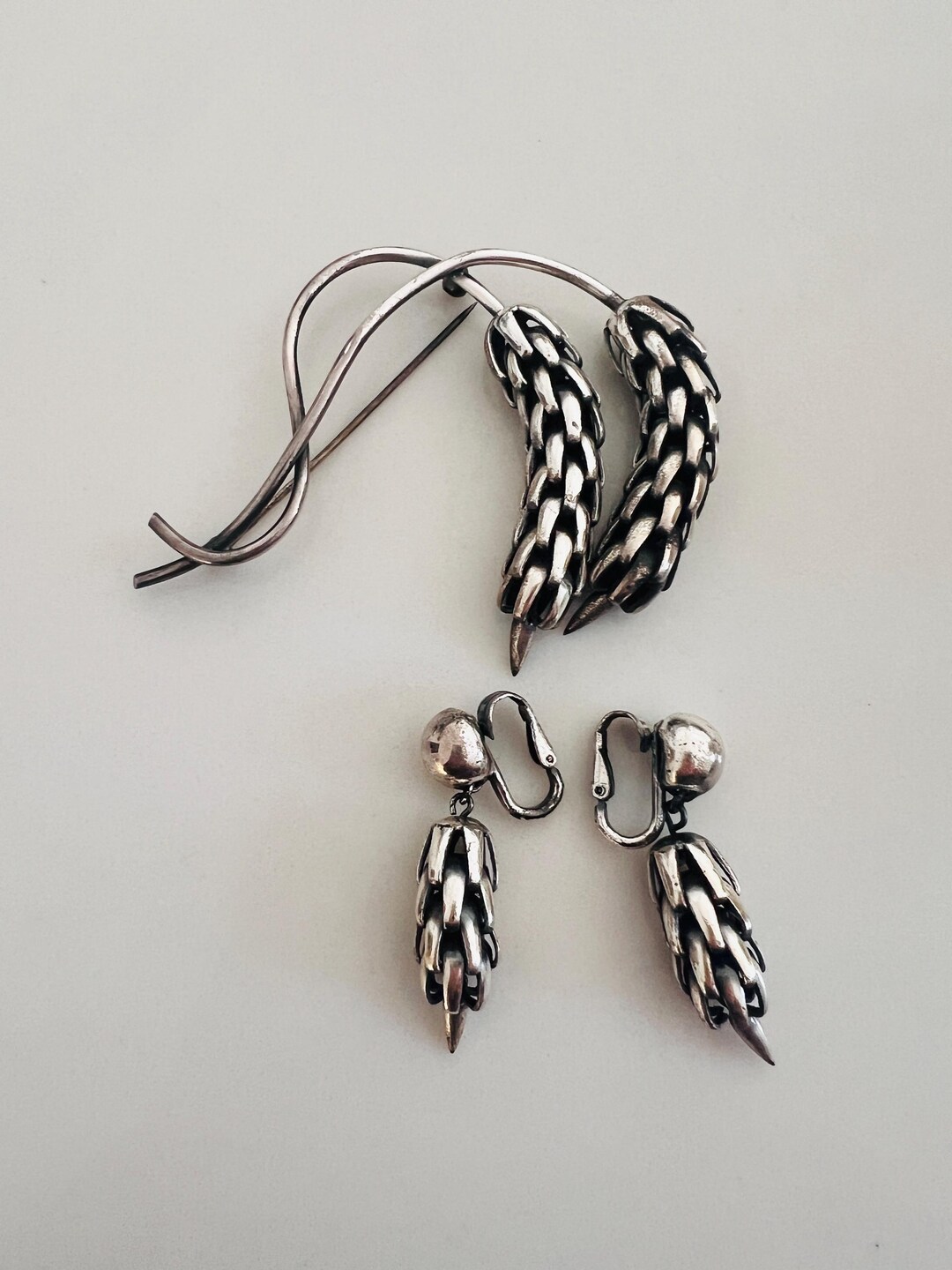 Vintage Napier Gene Bertolli 1954 Wheat Chain Design Pin and Earrings ...