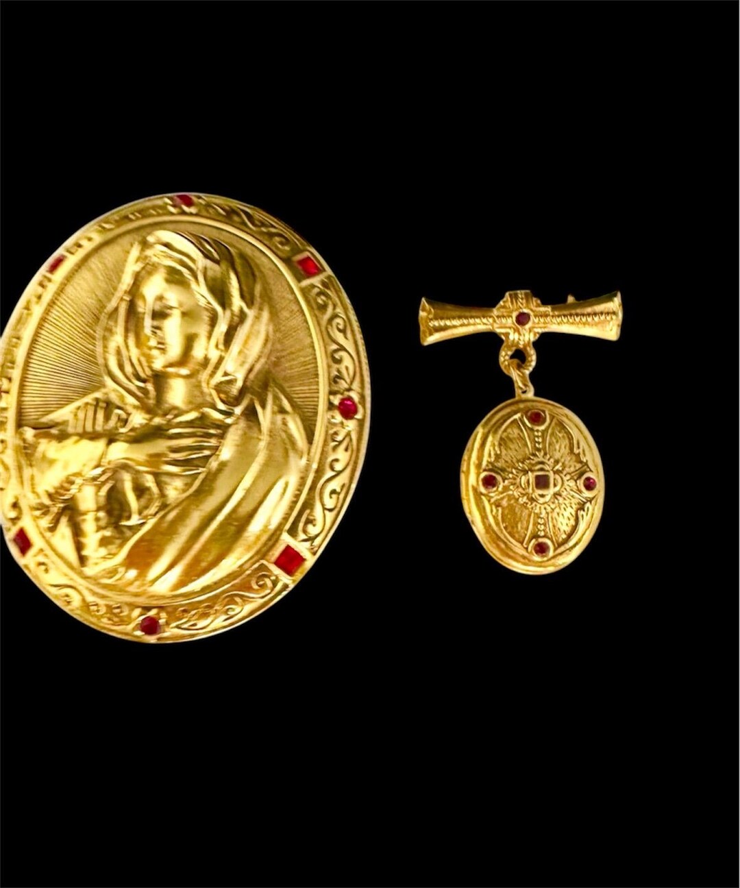 Vintage Rome Italy VATICAN COLLECTION Virgin Mary Gold Etched Metal ...