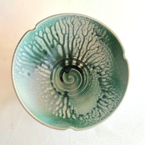 Art Pottery Bowl - Etsy