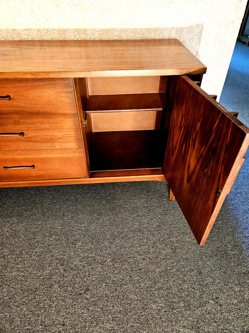 Iconic MCM Buffet Credenza by Kent Coffey, Prespecta Model, Walnut ...