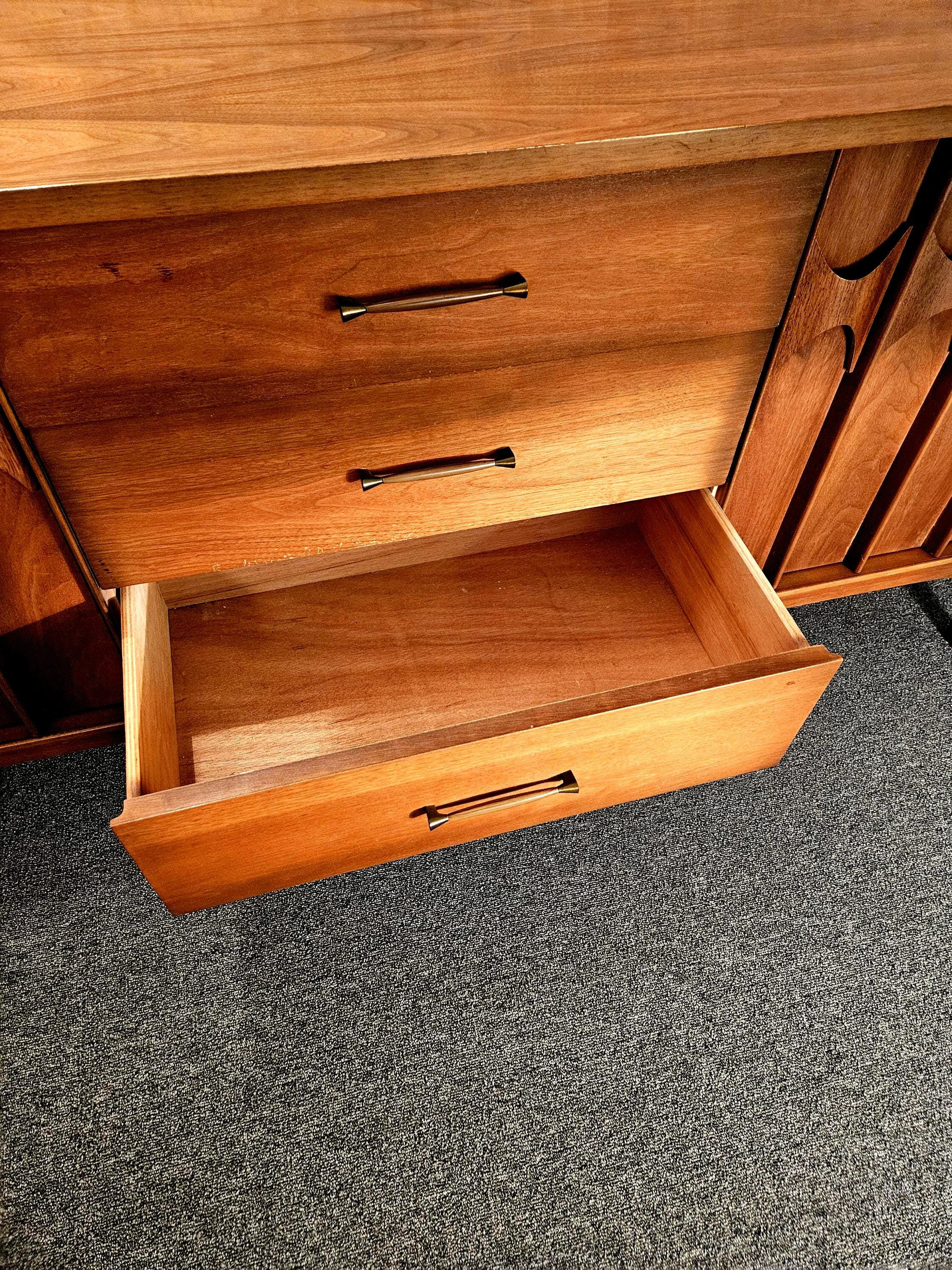 Iconic MCM Buffet Credenza by Kent Coffey, Prespecta Model, Walnut ...