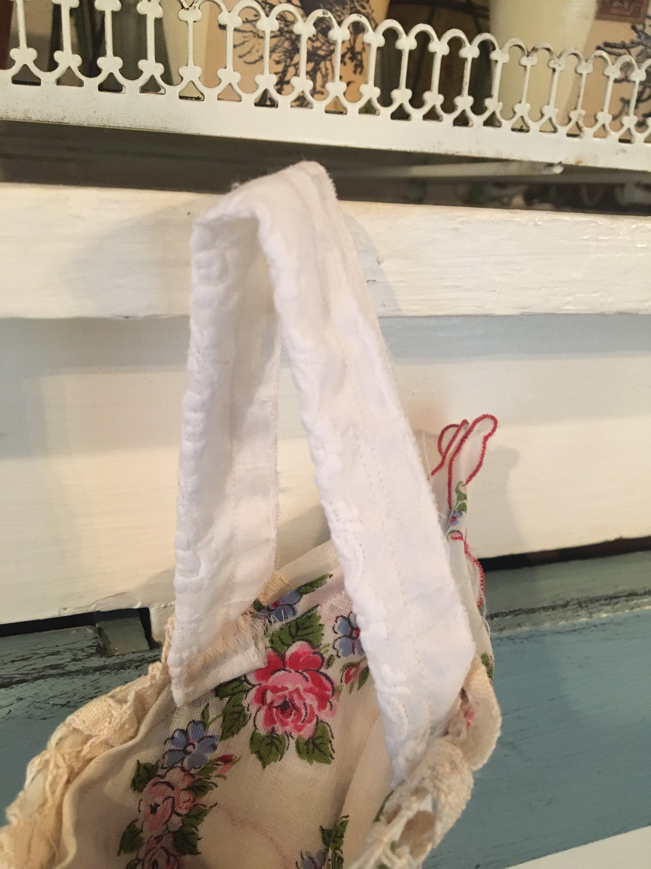 Vintage Pink Rose Handkerchief Dried Flower Cone/ Vintage Handkerchief ...