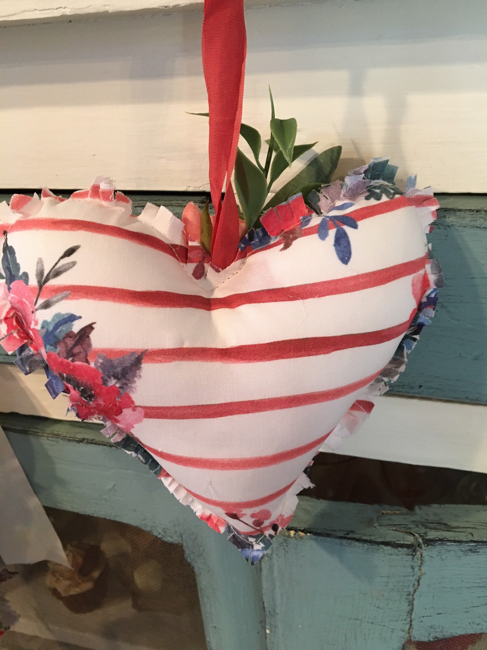 Blue Flower Striped Heart/ Garden Flower Heart Decor - Etsy