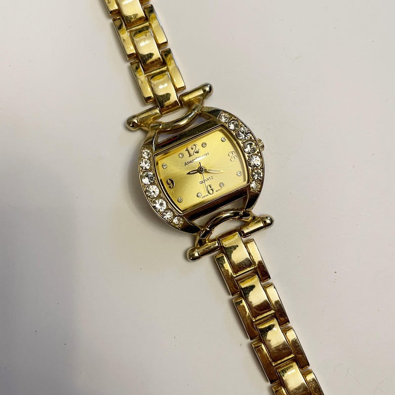 HistoryTimeTraveler - Etsy