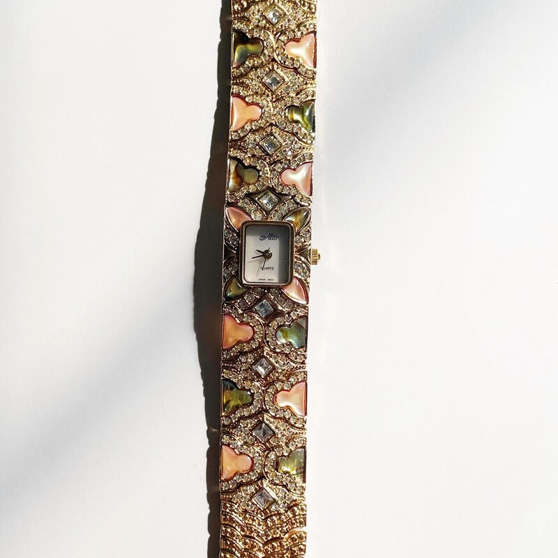 HistoryTimeTraveler - Etsy