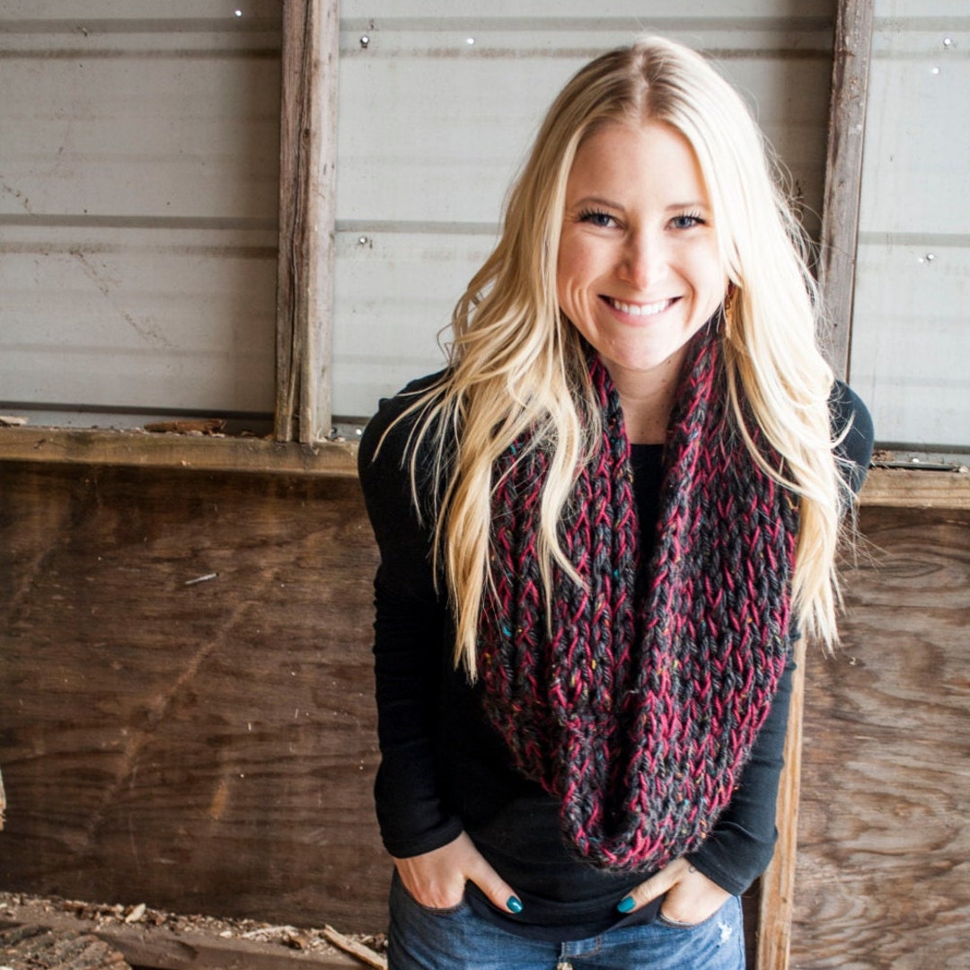 The Chronicles of Yarnia, Inc. Infinity Scarf Bulky Double Yarn ...